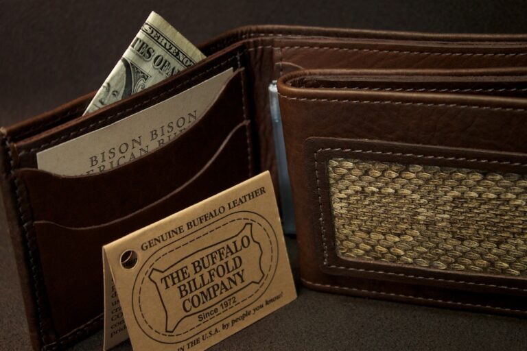 Rattlesnake Wallet - Made In USA | Buffalo Billfold Company